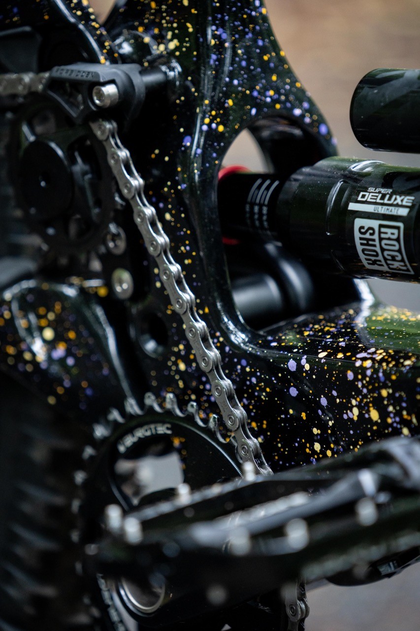 Full custom Forbidden Druid V2 - Fine Tune Cycles's Bike Check - Vital MTB